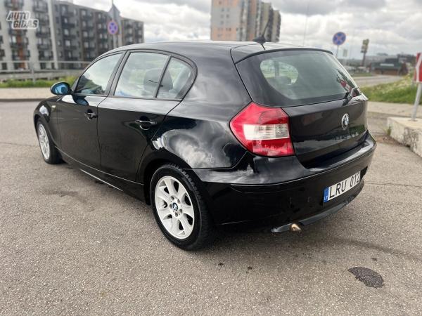 BMW 120 2006 in Vilnius, with an engine capacity of 2.00 L and mileage of 331 thousand km for 3000 €, photo 7 on AUTOMOTO.COM.LV