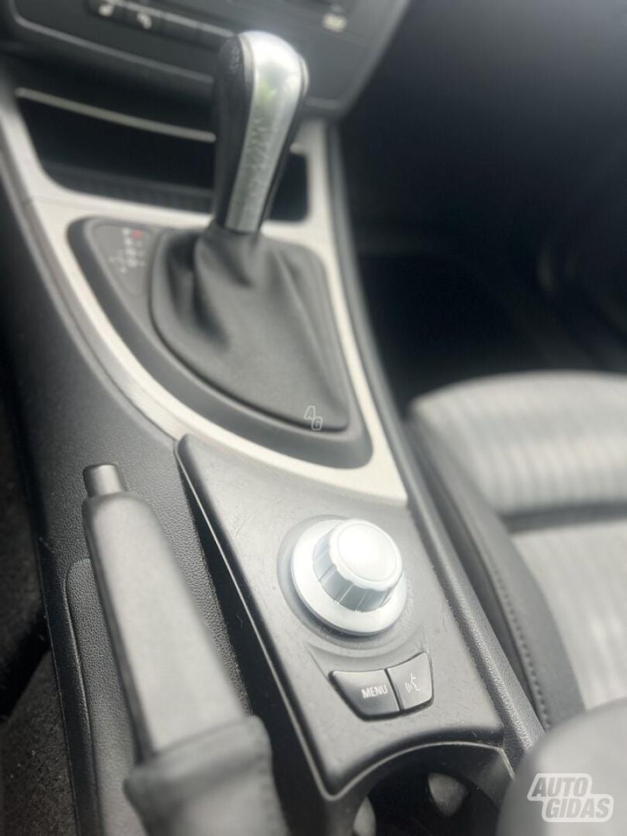 BMW 120 2006 Viļņa, ar dzinēja tilpumu 2.00 L un nobraukumu 331 tūkst. km par 2900 €, foto 21 vietnē AUTOMOTO.COM.LV