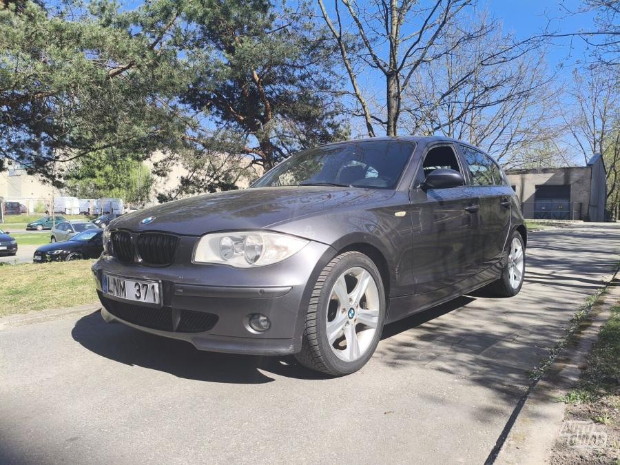 BMW 120 2007 in Vilnius, with an engine capacity of 2.00 L and mileage of 200 thousand km for 2900 €, photo 13 on AUTOMOTO.COM.LV