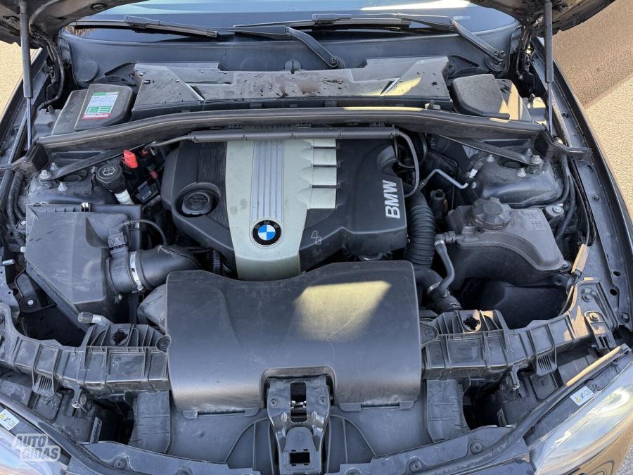 BMW 120 2007 in Klaipeda, with an engine capacity of 2.00 L and mileage of 344 thousand km for 3200 €, photo 12 on AUTOMOTO.COM.LV