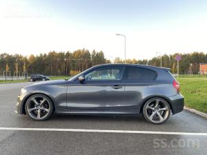 BMW 120 2008 in Valmiera, with an engine capacity of 2.00 L and mileage of 288 thousand km for 4800 €, photo 7 on AUTOMOTO.COM.LV