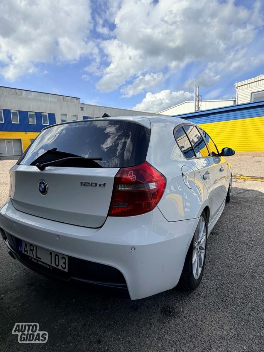 BMW 120 2008 Panevēža, ar dzinēja tilpumu 2.00 L un nobraukumu 302 tūkst. km par 4700 €, foto 4 vietnē AUTOMOTO.COM.LV
