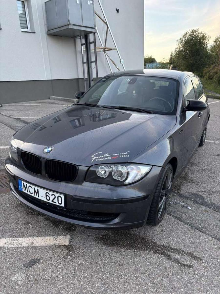 BMW 120 2008 Kauņa, ar dzinēja tilpumu 2.00 L un nobraukumu 306 tūkst. km par 2550 €, foto 3 vietnē AUTOMOTO.COM.LV