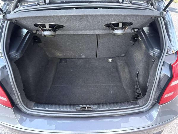 BMW 120 2008 in Kaunas, with an engine capacity of 2.00 L and mileage of 306 thousand km for 2550 €, photo 7 on AUTOMOTO.COM.LV