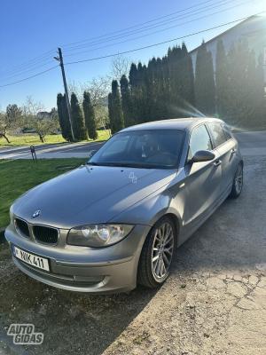 BMW 120 2009 Viļņa, ar dzinēja tilpumu 2.00 L un nobraukumu 280 tūkst. km par 2300 €, foto  vietnē AUTOMOTO.COM.LV