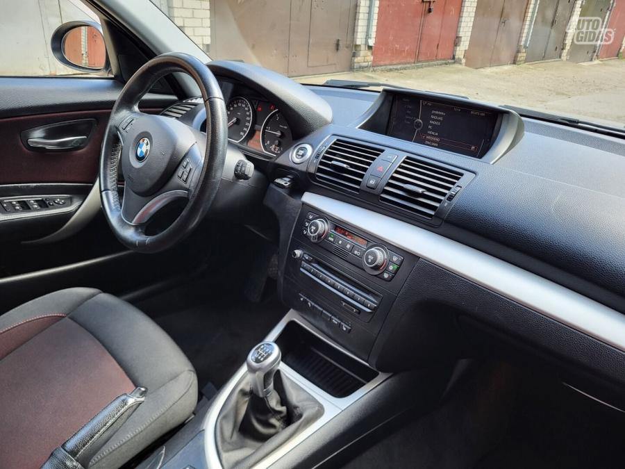 BMW 120 2009 in Alytus, with an engine capacity of 2.00 L and mileage of 219 thousand km for 3450 €, photo 10 on AUTOMOTO.COM.LV