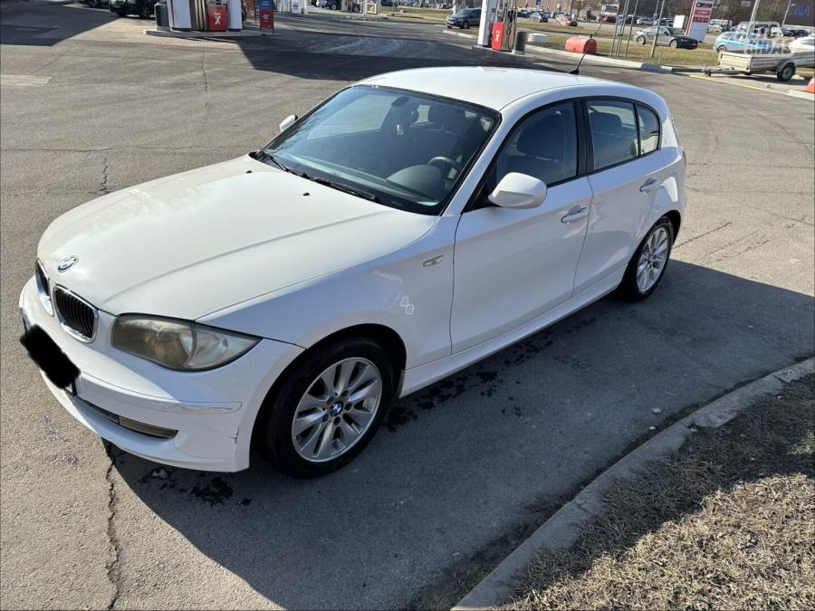 BMW 120 2010 in Kaunas, with an engine capacity of 2.00 L and mileage of 277 thousand km for 3500 €, photo 2 on AUTOMOTO.COM.LV