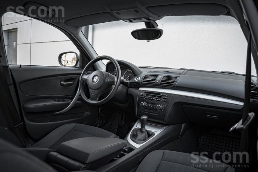 BMW 120 2010 in Riga, with an engine capacity of 2.00 L and mileage of 289 thousand km for 4990 €, photo 13 on AUTOMOTO.COM.LV