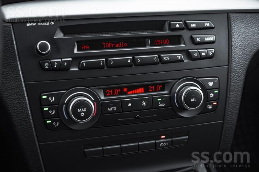 BMW 120 2010 in Riga, with an engine capacity of 2.00 L and mileage of 289 thousand km for 4990 €, photo 22 on AUTOMOTO.COM.LV