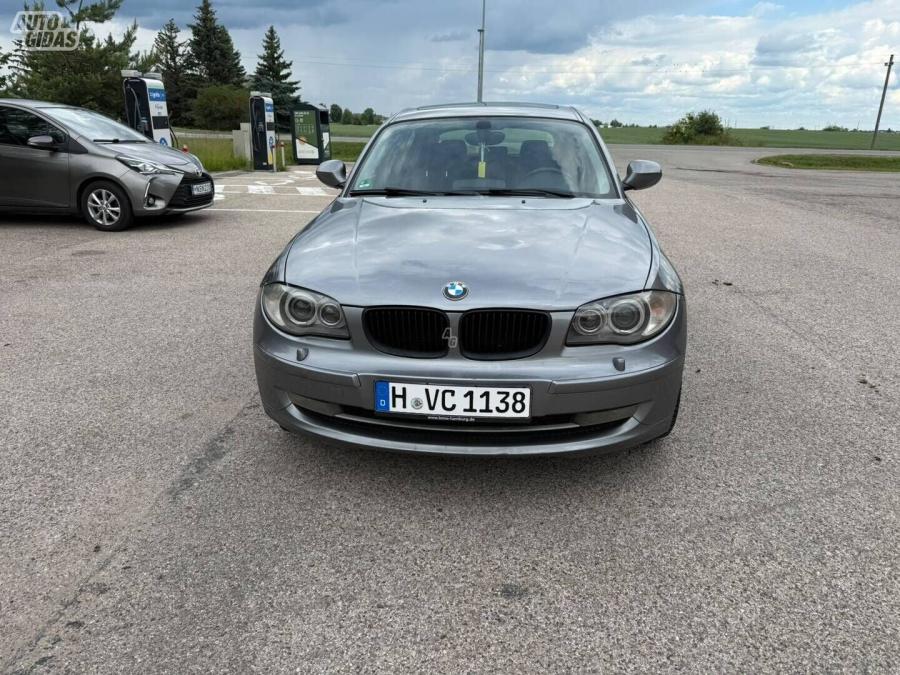 BMW 120 2010 in Marijampole, with an engine capacity of 2.00 L and mileage of 277 thousand km for 3100 €, photo 3 on AUTOMOTO.COM.LV