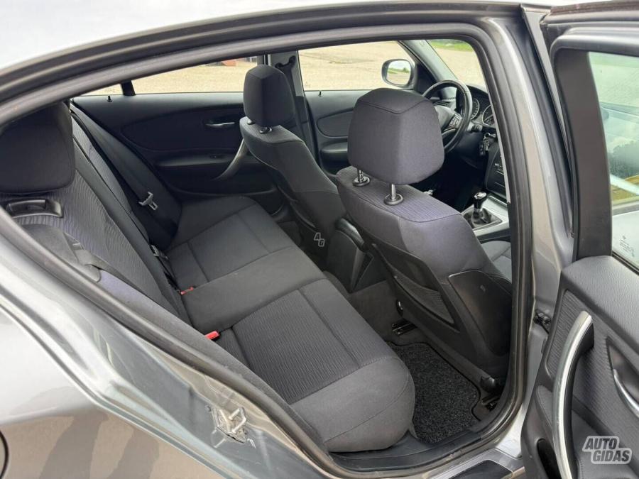 BMW 120 2010 in Marijampole, with an engine capacity of 2.00 L and mileage of 277 thousand km for 3100 €, photo 13 on AUTOMOTO.COM.LV