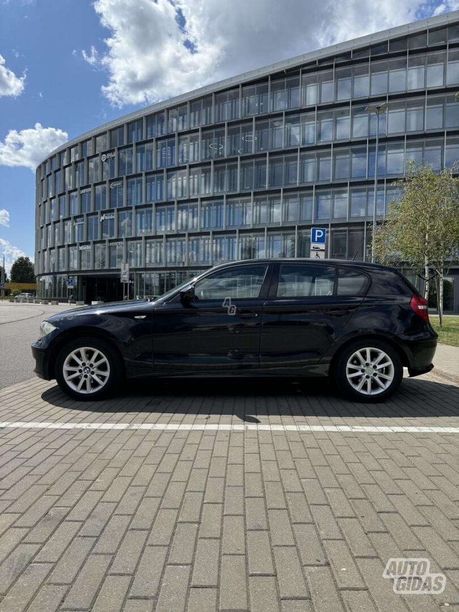 BMW 120 2010 in Vilnius, with an engine capacity of 2.00 L and mileage of 321 thousand km for 2600 €, photo 3 on AUTOMOTO.COM.LV