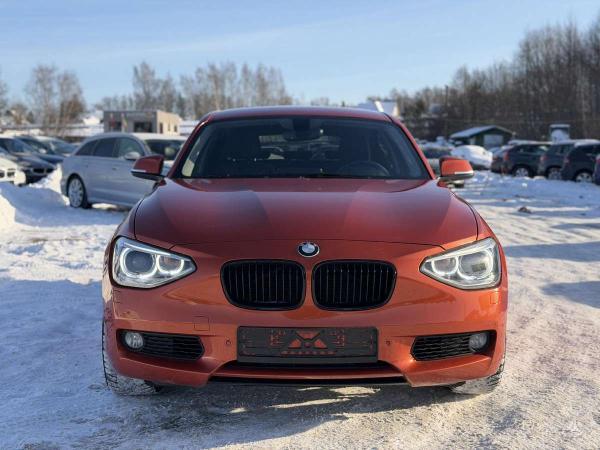 Orange BMW 120 2013 in Utena, with an engine capacity of 2.00 L and mileage of 235 thousand km for 8850 €, photo 9 on AUTOMOTO.COM.LV