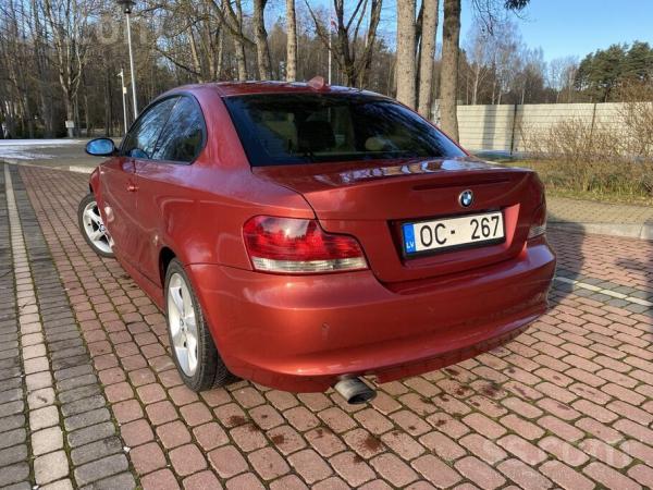 Red BMW 120 2007 in Talsi, with an engine capacity of 2.00 L and mileage of 386 thousand km for 6900 €, photo 8 on AUTOMOTO.COM.LV