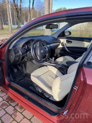 Red BMW 120 2007 in Talsi, with an engine capacity of 2.00 L and mileage of 386 thousand km for 6900 €, photo 25 on AUTOMOTO.COM.LV