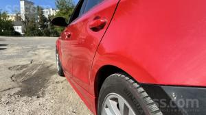 Red BMW 120 2005 in Riga, with an engine capacity of 2.00 L and mileage of 215 thousand km for 1300 €, photo 7 on AUTOMOTO.COM.LV
