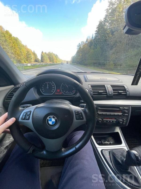 Sarkans BMW 120 2005 Rīga, ar dzinēja tilpumu 2.00 L un nobraukumu 220 tūkst. km par 1200 €, foto 8 vietnē AUTOMOTO.COM.LV