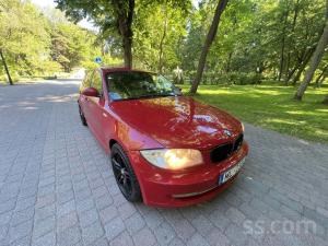 Red BMW 120 2008 in Liepaja, with an engine capacity of 2.00 L and mileage of 244 thousand km for 4290 €, photo  on AUTOMOTO.COM.LV