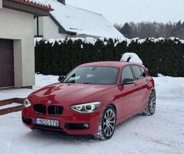 Red BMW 120 2011 in Klaipeda, with an engine capacity of 2.00 L and mileage of 249 thousand km for 6450 €, photo 2 on AUTOMOTO.COM.LV