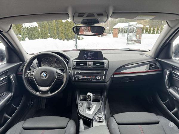Red BMW 120 2011 in Klaipeda, with an engine capacity of 2.00 L and mileage of 249 thousand km for 6450 €, photo 9 on AUTOMOTO.COM.LV