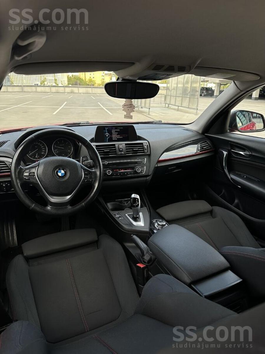 Red BMW 120 2011 in Riga, with an engine capacity of 2.00 L and mileage of 254 thousand km for 8490 €, photo 9 on AUTOMOTO.COM.LV