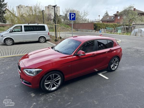 Sarkans BMW 120 2012 Viļņa, ar dzinēja tilpumu 2.00 L un nobraukumu 248 tūkst. km par 7200 €, foto 5 vietnē AUTOMOTO.COM.LV