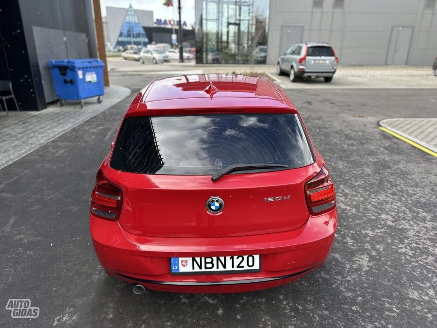 Sarkans BMW 120 2012 Viļņa, ar dzinēja tilpumu 2.00 L un nobraukumu 248 tūkst. km par 7200 €, foto 11 vietnē AUTOMOTO.COM.LV