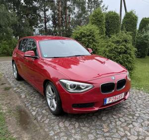 Red BMW 120 2012 in Sakiai, with an engine capacity of 2.00 L and mileage of 221 thousand km for 5400 €, photo 3 on AUTOMOTO.COM.LV