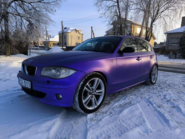 Violet BMW 120 2007 in Siauliai, with an engine capacity of 2.00 L and mileage of 300 thousand km for 4200 €, photo 2 on AUTOMOTO.COM.LV