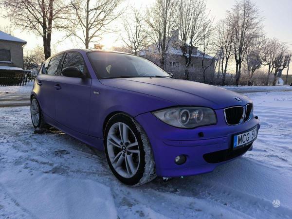 Violet BMW 120 2007 in Siauliai, with an engine capacity of 2.00 L and mileage of 300 thousand km for 4200 €, photo 5 on AUTOMOTO.COM.LV