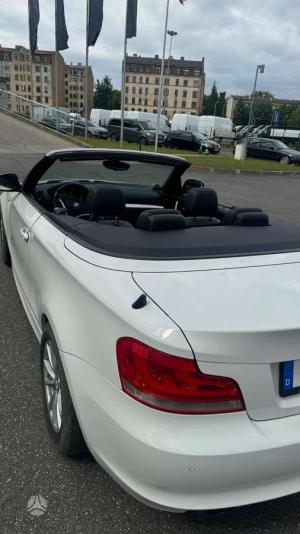 White BMW 120 2011 in Riga, with an engine capacity of 2.00 L and mileage of 223 thousand km for 5220 €, photo 11 on AUTOMOTO.COM.LV