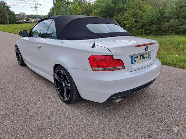 BMW 120 2011 Kauņa vietnē Balts BMW 120 2011 Kauņa, ar dzinēja tilpumu 2.00 L un nobraukumu 182 tūkst. km par 5990 €, foto 3 vietnē AUTOMOTO.COM.LV