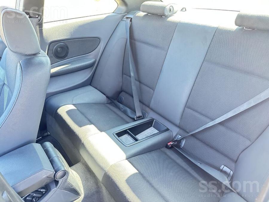Balts BMW 120 2008 Rīga, ar dzinēja tilpumu 2.00 L un nobraukumu 273 tūkst. km par 6400 €, foto 16 vietnē AUTOMOTO.COM.LV