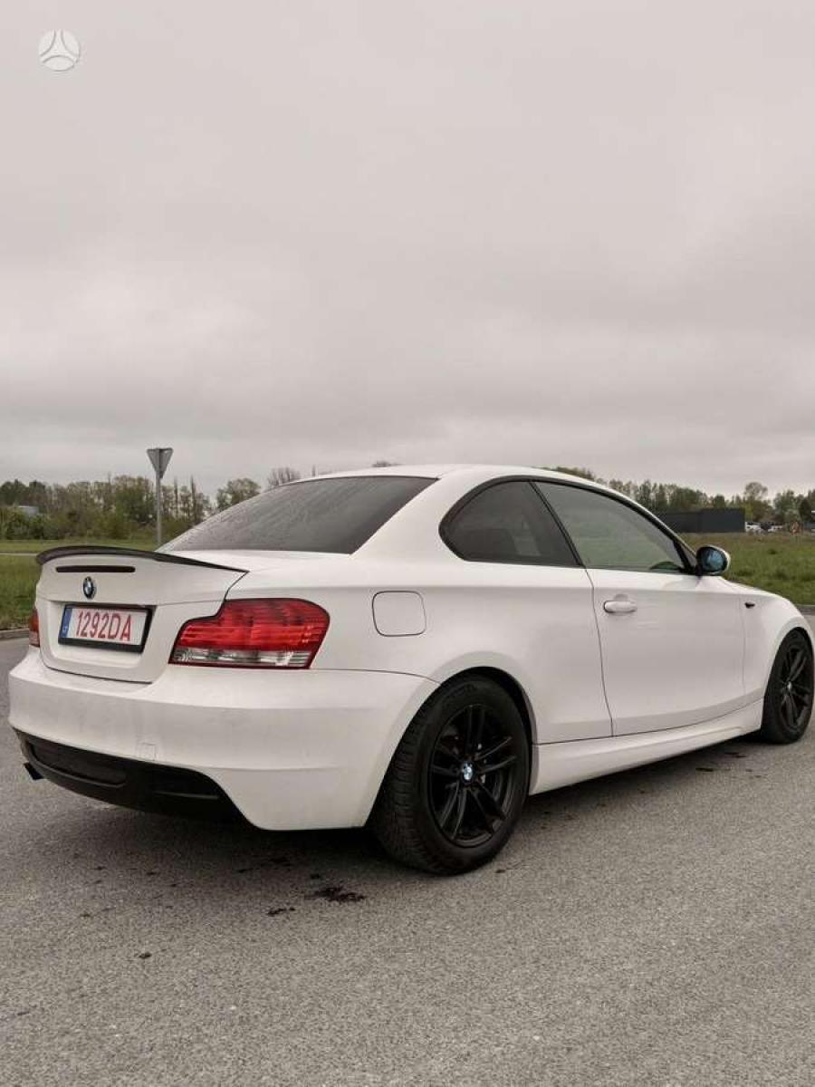 Balts BMW 120 2008 Klaipėda, ar dzinēja tilpumu 0.00 L un nobraukumu 290 tūkst. km par 5450 €, foto 4 vietnē AUTOMOTO.COM.LV