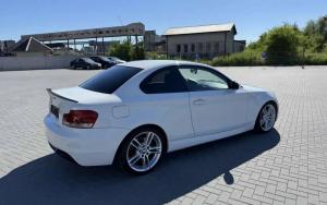 Balts BMW 120 2008 Telšiai, ar dzinēja tilpumu 2.00 L un nobraukumu 235 tūkst. km par 6290 €, foto 10 vietnē AUTOMOTO.COM.LV