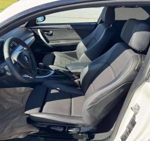 Balts BMW 120 2008 Telšiai, ar dzinēja tilpumu 2.00 L un nobraukumu 235 tūkst. km par 6290 €, foto 13 vietnē AUTOMOTO.COM.LV