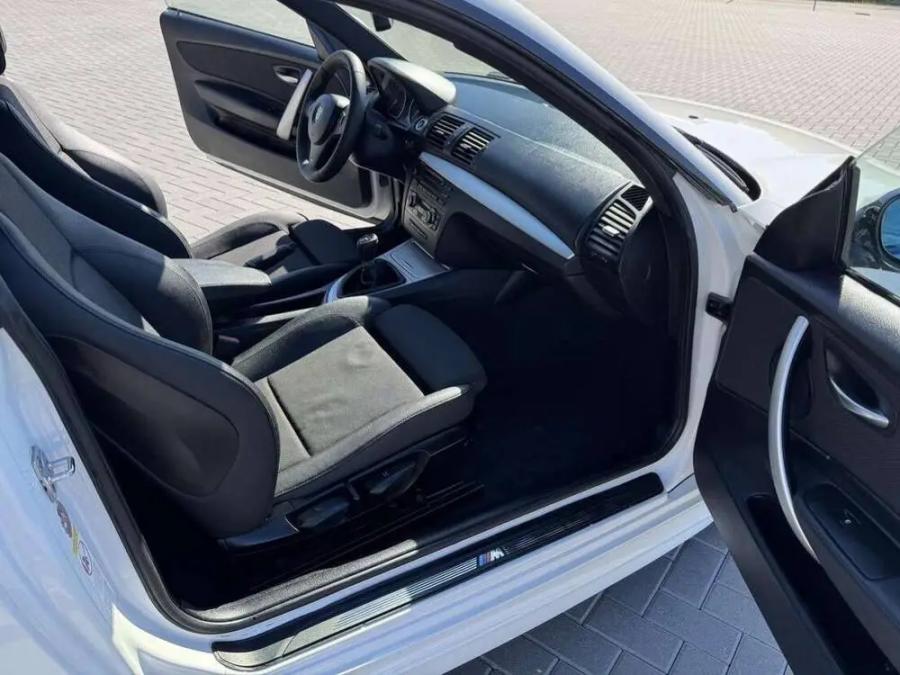 Balts BMW 120 2008 Telšiai, ar dzinēja tilpumu 2.00 L un nobraukumu 235 tūkst. km par 6290 €, foto 15 vietnē AUTOMOTO.COM.LV