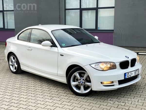 White BMW 120 2009 in Riga, with an engine capacity of 2.00 L and mileage of 300 thousand km for 5500 €, photo 2 on AUTOMOTO.COM.LV