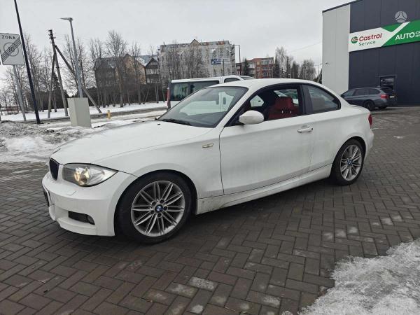 Balts BMW 120 2009 Alīta, ar dzinēja tilpumu 2.00 L un nobraukumu 272 tūkst. km par 6500 €, foto 2 vietnē AUTOMOTO.COM.LV
