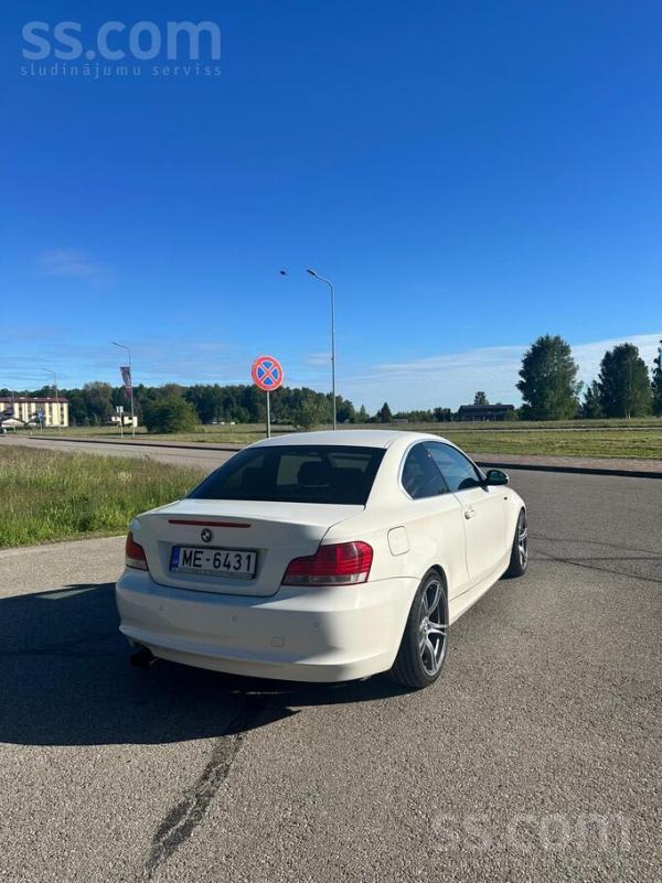 Balts BMW 120 2009 Rīga, ar dzinēja tilpumu 2.00 L un nobraukumu 274 tūkst. km par 6800 €, foto 4 vietnē AUTOMOTO.COM.LV