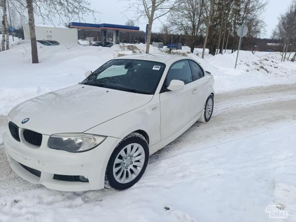 Balts BMW 120 2010 Radviliškis, ar dzinēja tilpumu 2.00 L un nobraukumu 291 tūkst. km par 2300 €, foto 3 vietnē AUTOMOTO.COM.LV