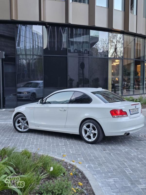 Balts BMW 120 2011 Viļņa, ar dzinēja tilpumu 2.00 L un nobraukumu 316 tūkst. km par 5700 €, foto 4 vietnē AUTOMOTO.COM.LV
