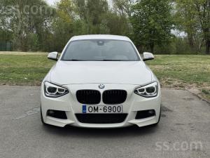 White BMW 120 2013 in Riga, with an engine capacity of 2.00 L and mileage of 262 thousand km for 8900 €, photo 3 on AUTOMOTO.COM.LV