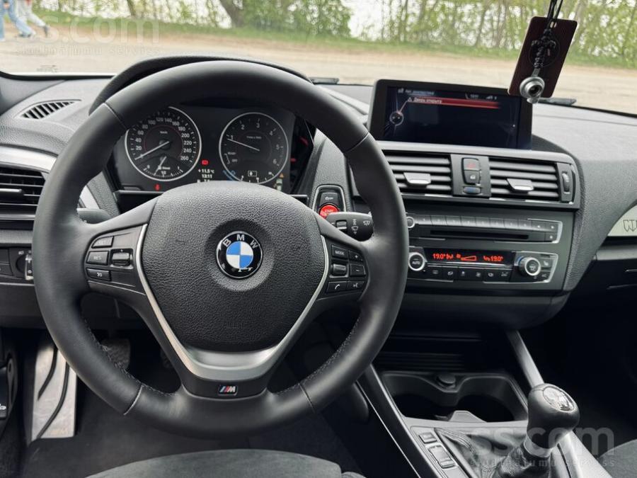 White BMW 120 2013 in Riga, with an engine capacity of 2.00 L and mileage of 262 thousand km for 8900 €, photo 12 on AUTOMOTO.COM.LV
