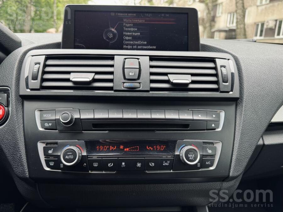 White BMW 120 2013 in Riga, with an engine capacity of 2.00 L and mileage of 262 thousand km for 8900 €, photo 13 on AUTOMOTO.COM.LV