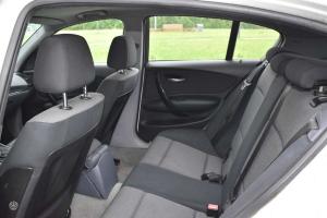 Balts BMW 120 2005 Panevēža, ar dzinēja tilpumu 2.00 L un nobraukumu 322 tūkst. km par 2300 €, foto 13 vietnē AUTOMOTO.COM.LV