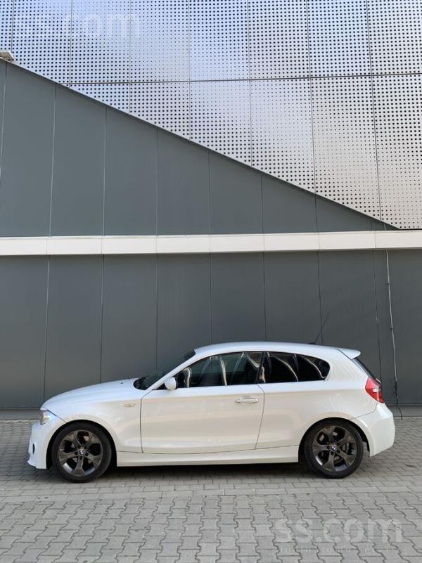 Balts BMW 120 2007 Rīga, ar dzinēja tilpumu 2.00 L un nobraukumu 0 tūkst. km par 4900 €, foto 3 vietnē AUTOMOTO.COM.LV