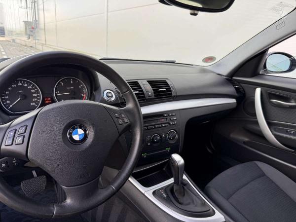 BMW 120 2007 Viļņa vietnē Balts BMW 120 2007 Viļņa, ar dzinēja tilpumu 2.00 L un nobraukumu 313 tūkst. km par 3150 €, foto 10 vietnē AUTOMOTO.COM.LV
