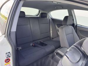 White BMW 120 2007 in Vilnius, with an engine capacity of 2.00 L and mileage of 313 thousand km for 3150 €, photo 13 on AUTOMOTO.COM.LV