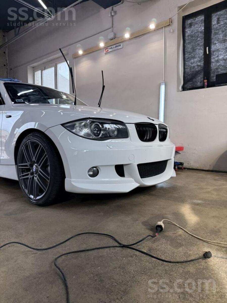 Balts BMW 120 2008 Rīga, ar dzinēja tilpumu 2.00 L un nobraukumu 290 tūkst. km par 7800 €, foto 3 vietnē AUTOMOTO.COM.LV
